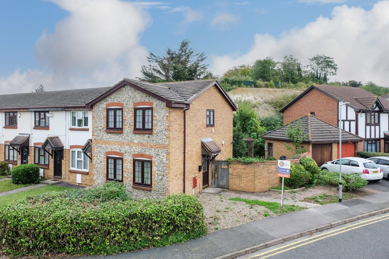 Greenhithe Village - The Homes Group